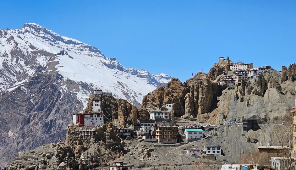 Darjeeling Tour Package: Kalimpong, and Rimbick | Exoticamp